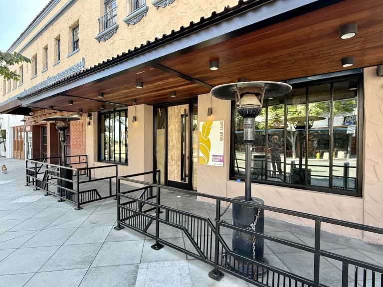 Khan Saab Desi Craft Kitchen Replacing Tumbi In Downtown Santa Monica ...